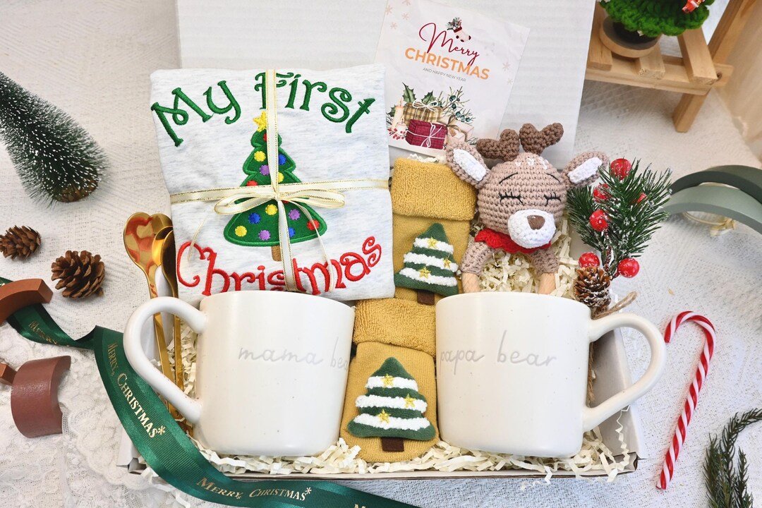 Christmas New Parent Gift Box: Baby's First Christmas - Etsy
