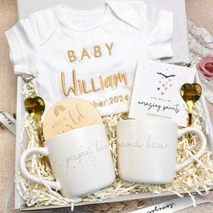 New Parents Gift Box With Embroidered Custom Baby Onesies,expecting ...