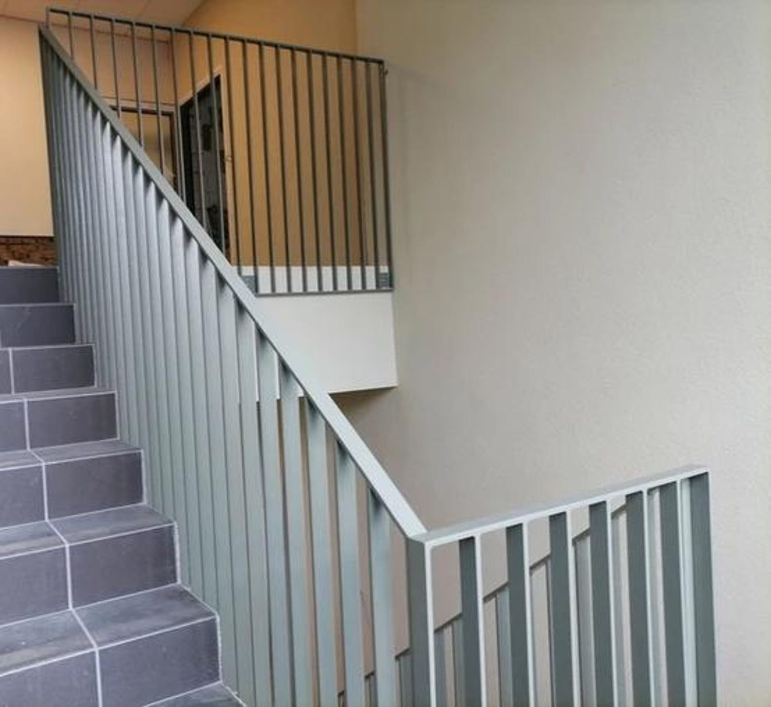 Minimalist and Modern Metal Handrails for Indoor and Outdoor Interior ...