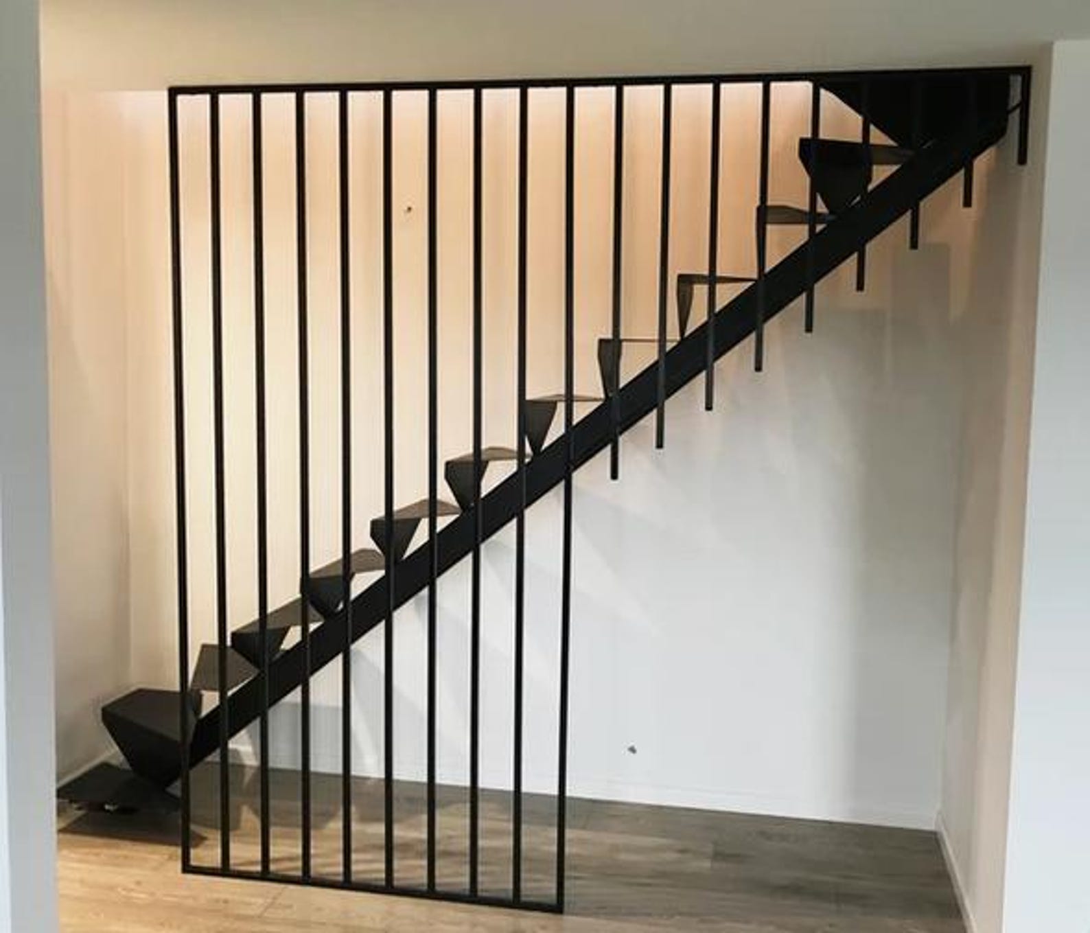 Minimalist and Modern Metal Handrails for Indoor and Outdoor Interior ...