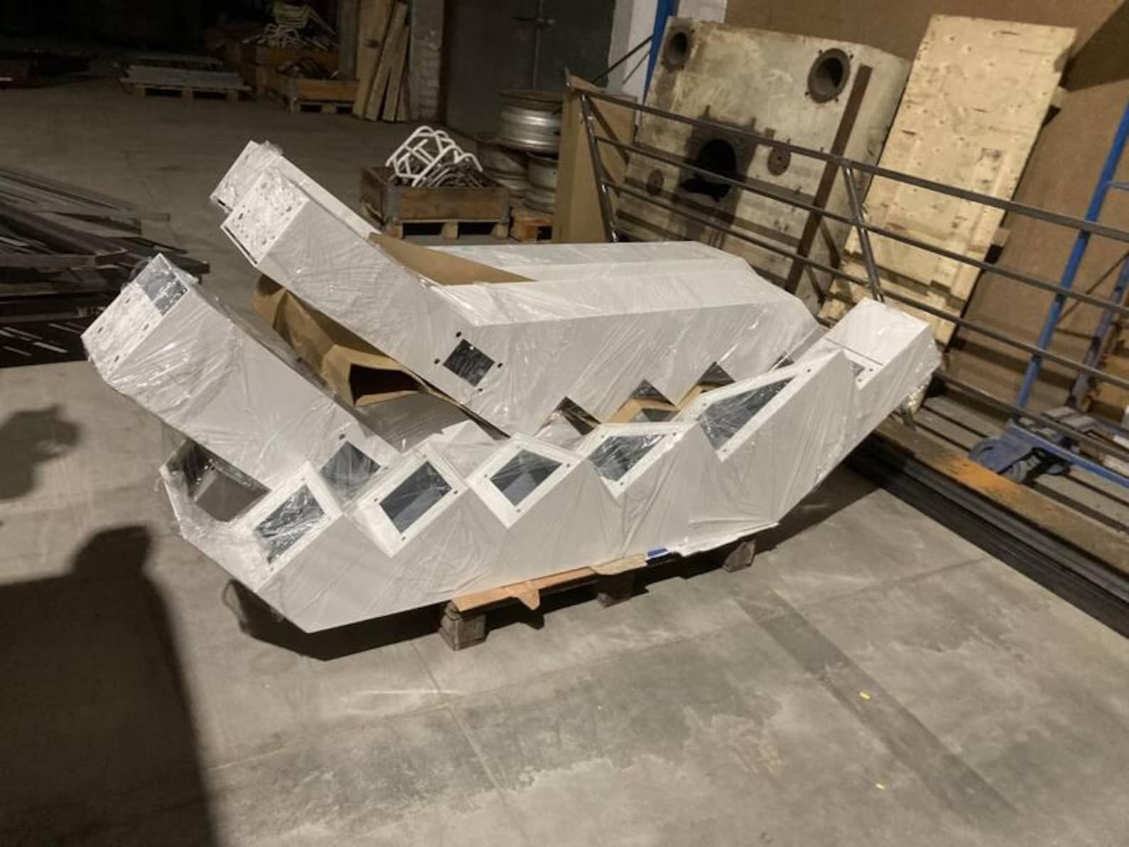 Modern Central Metal Stairway Base for Indoor Stairs - Etsy