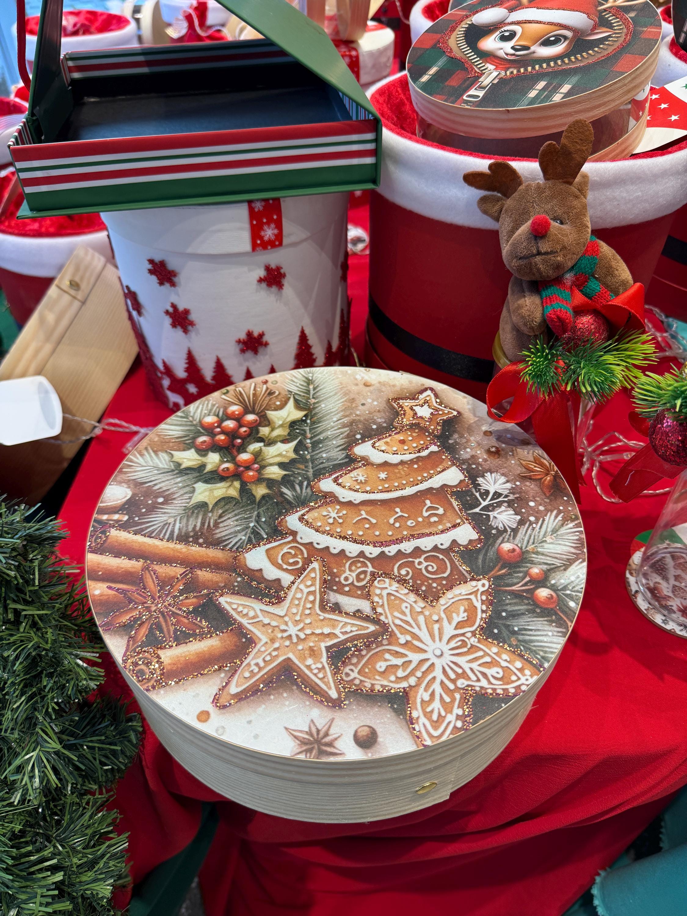 Christmas Gift Boxes ,set of Decorative Round Holiday Tins for Seasonal ...