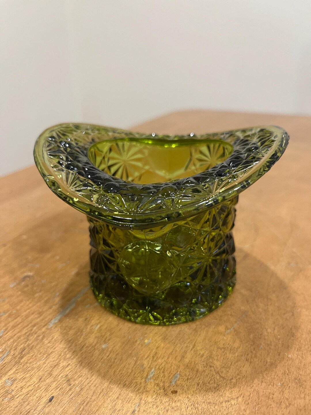 Fenton Emerald Daisy Button Top Hat - Etsy