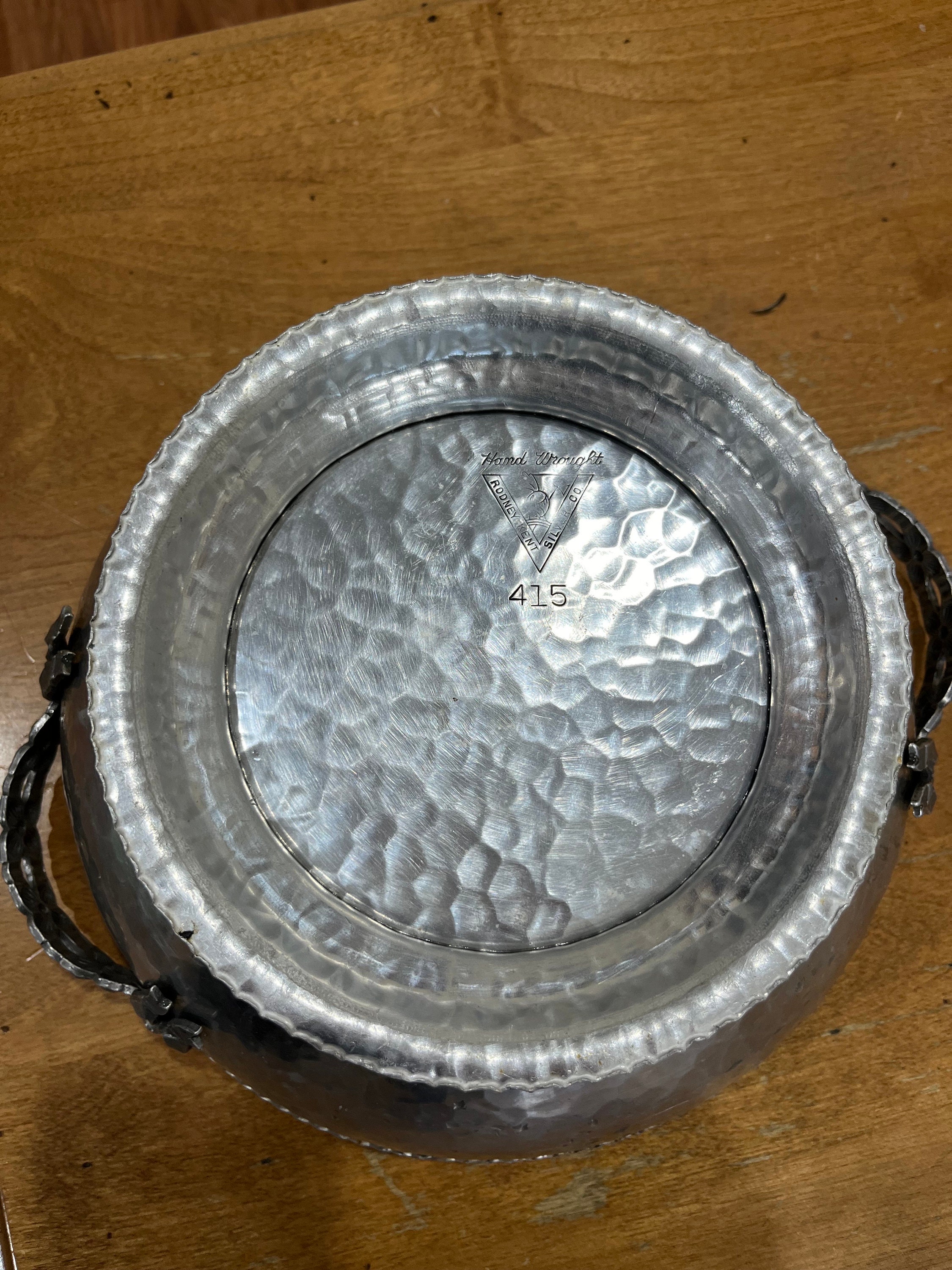 Vintage Rodney Kent Hand Wrought Forged Hammered Aluminum Bowl 415 - Etsy