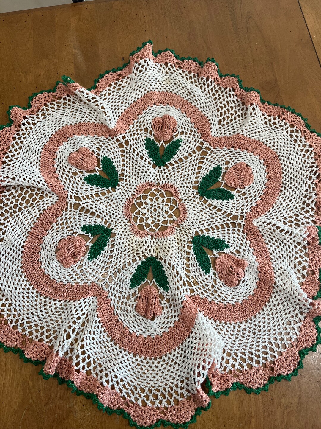 Vintage Handmade Crocheted Tulip Doily - Etsy