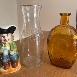 Vintage Colonial Memorabilia/glassware & Figurine - Etsy