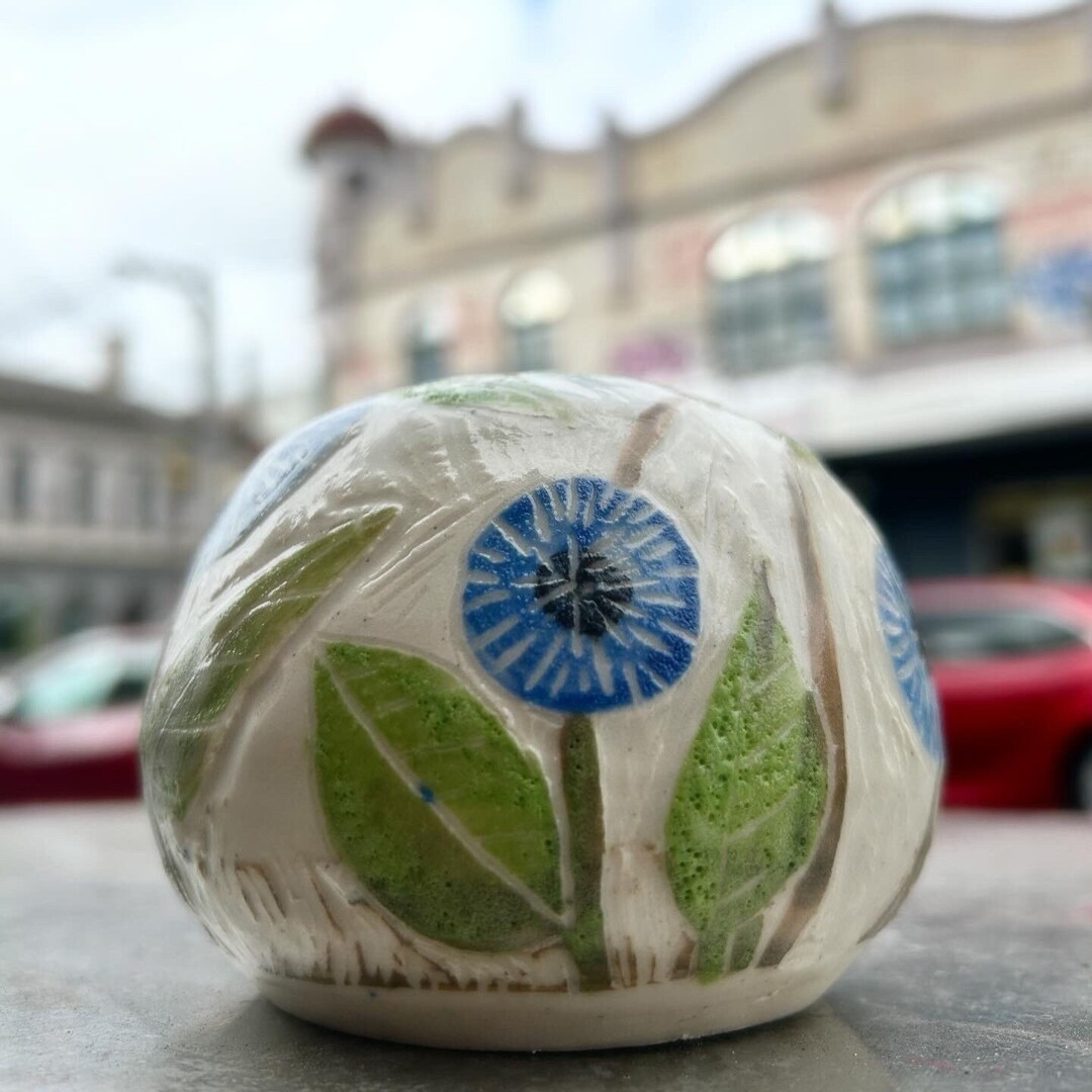 Hand-carved Blue & Green Sgraffito Flower Vase Moon Shape Bronte ...