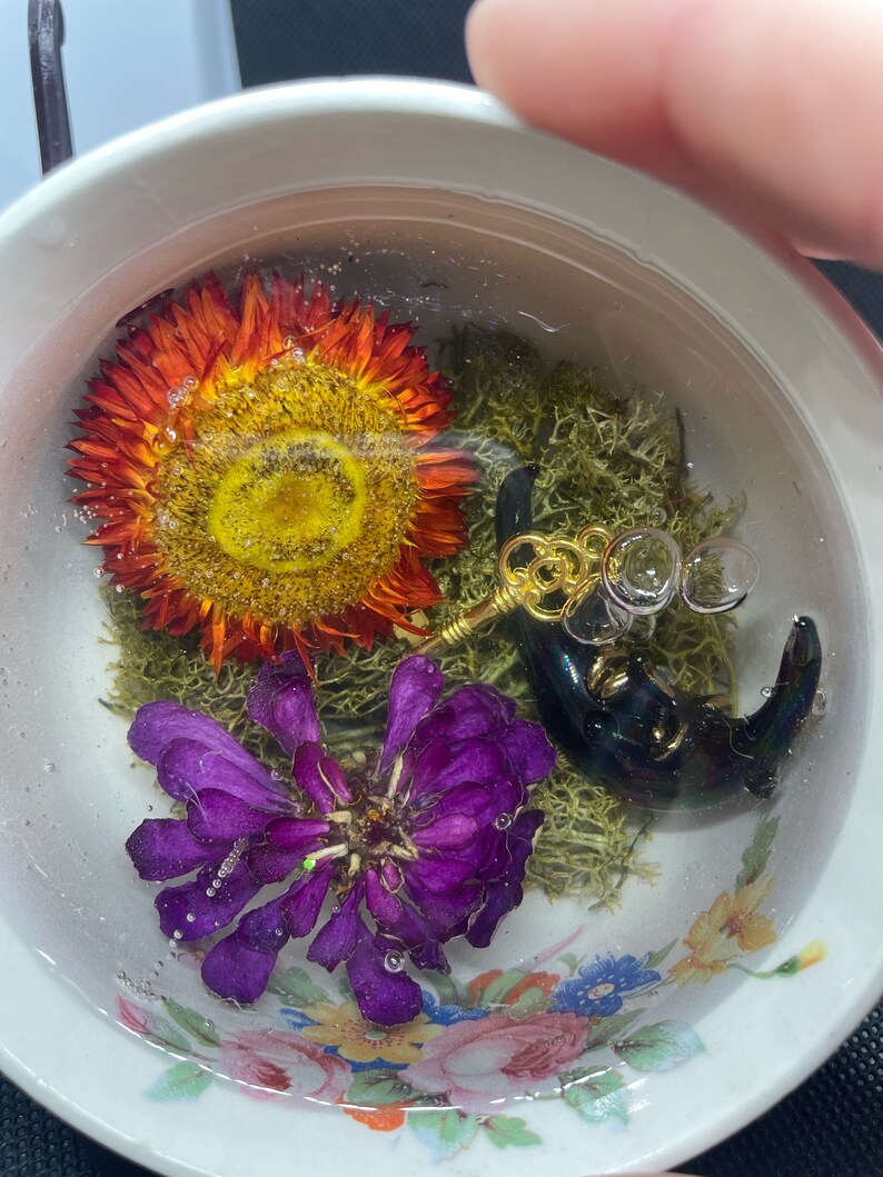 Divination Cup antique Tea Cup With Scenes in Resin - Etsy