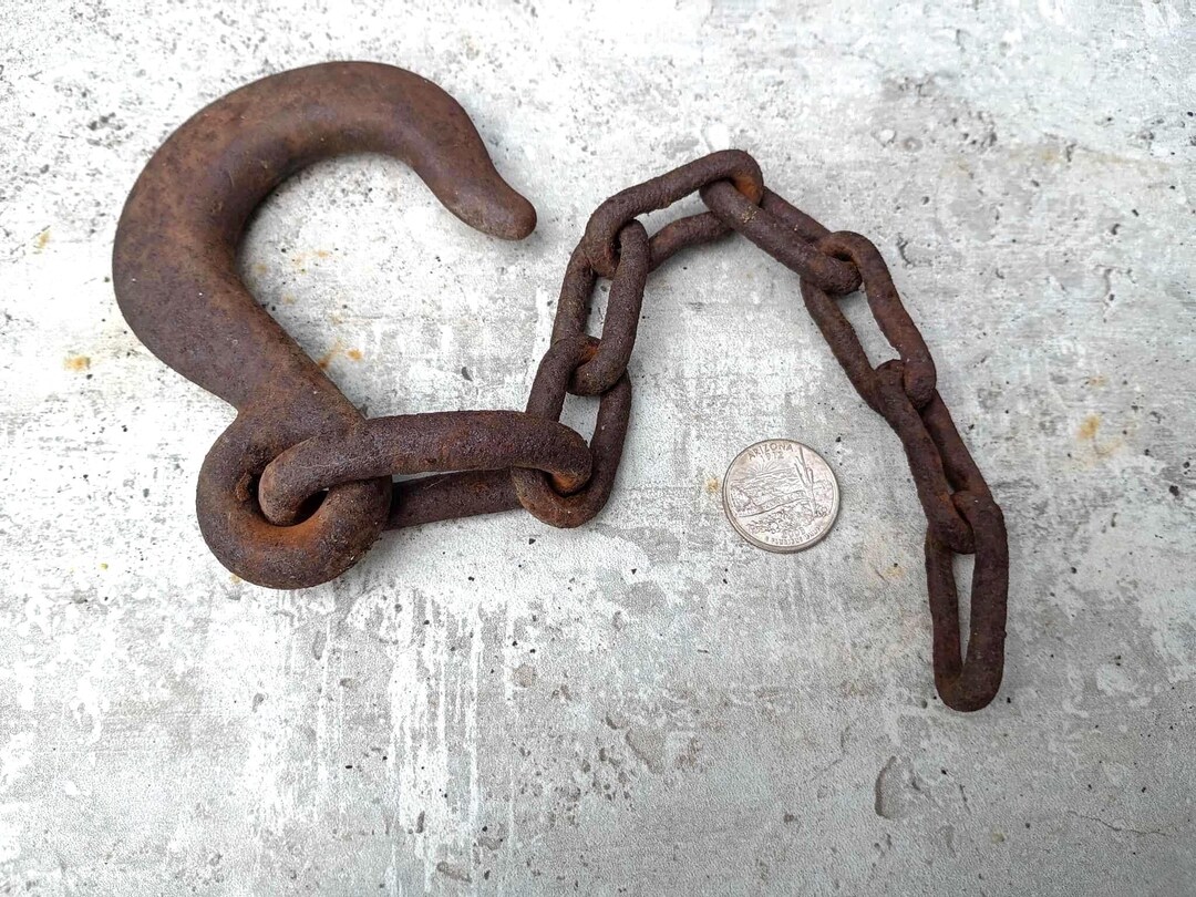 Rusty Chain and Large Hook Vintage Hand Forged Iron Chain Links Wall ...