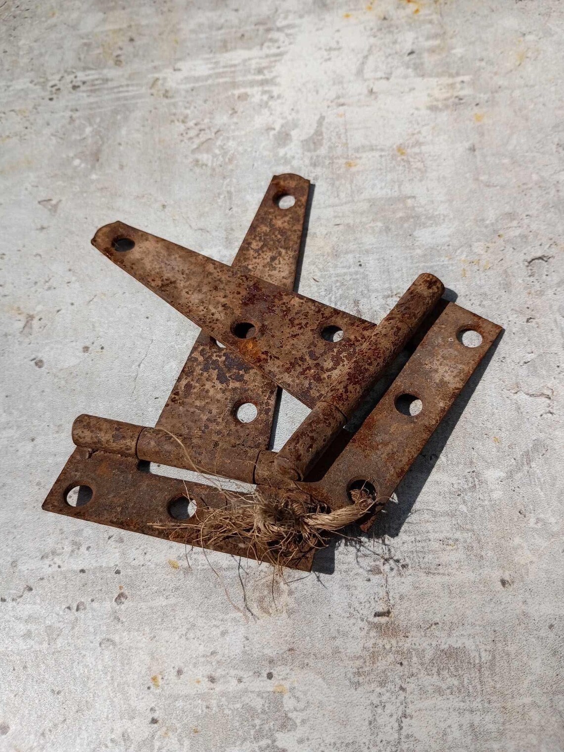 Antique Old Rusty Metal Hinges Rusty Metal Farmhouse Barn Door Hinges ...