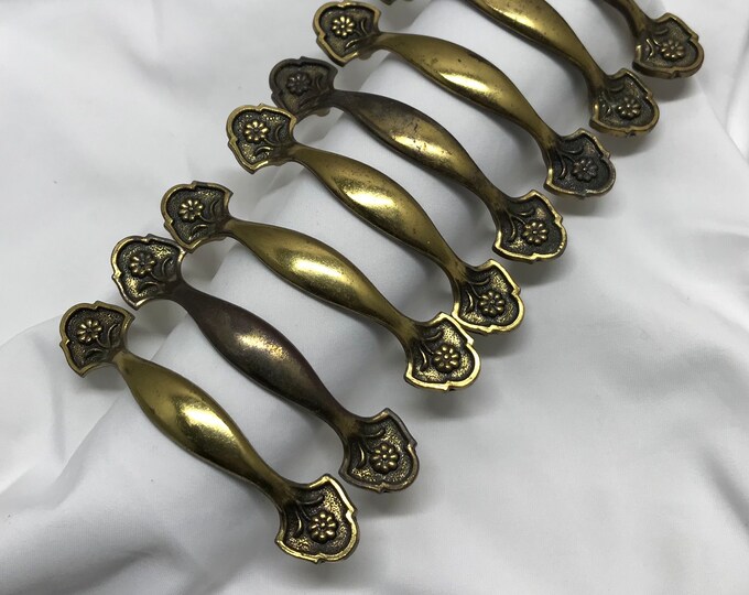 Vintage Kitchen Cabinet Handles Brass Drawer Pulls Dresser Drawer Handles Vintage Shabby Chic ...