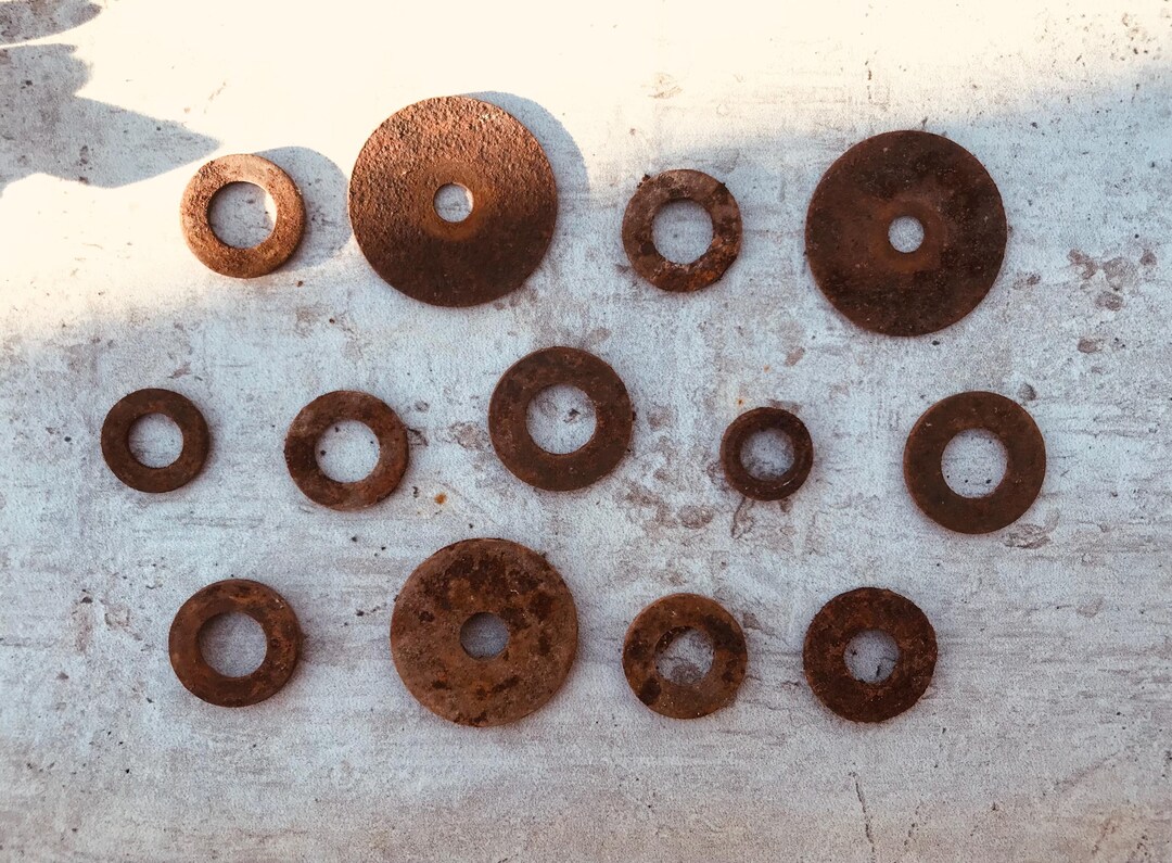 Rusty Washers Vintage Rusted Hardware 13 Rusted Washers Mixed Media ...