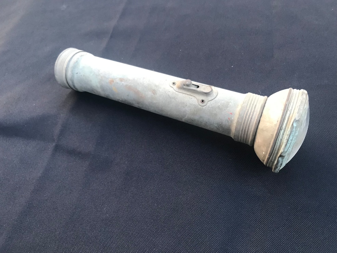 Vintage Flashlight French Ray O Lite Flashlight Collectable Tools 1913 ...