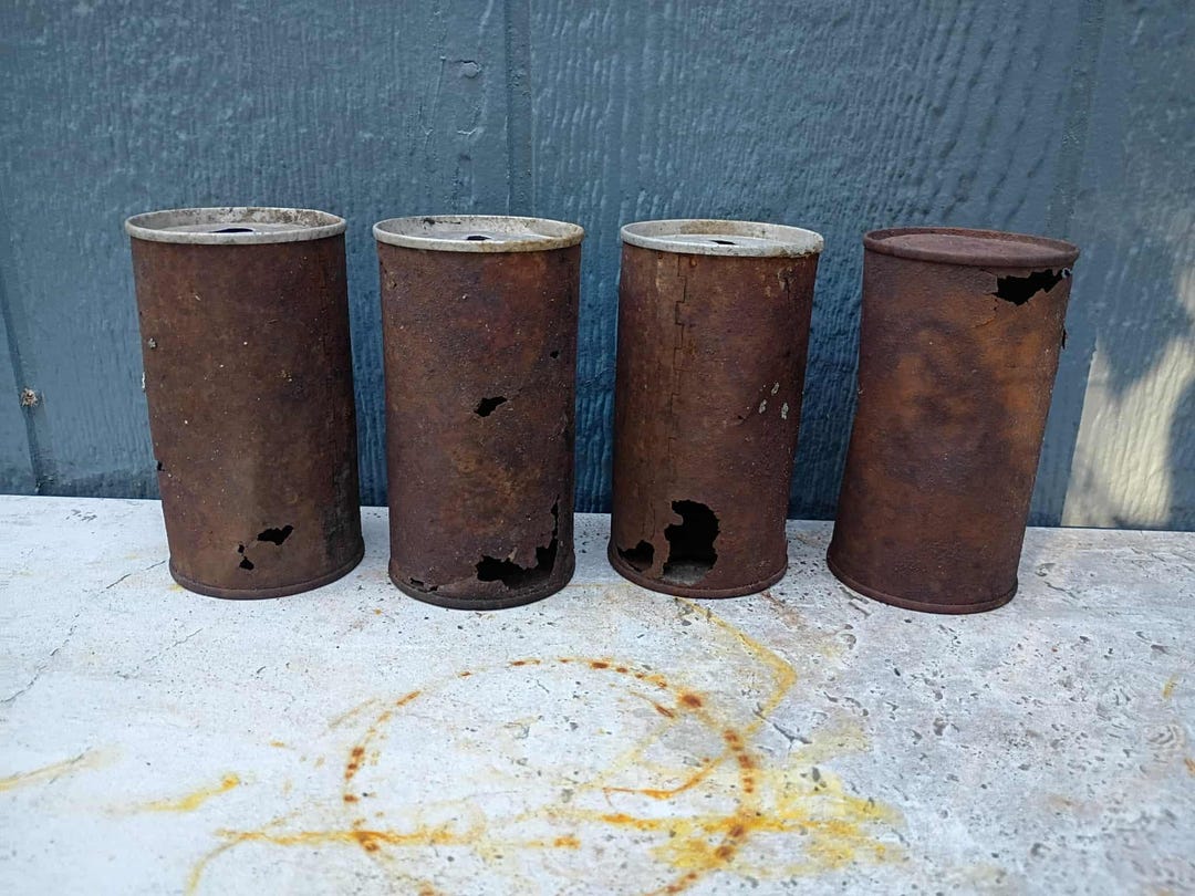 Rusted Metal Cans Vintage Beer Cans 4 Rusty Cans Rusty Metal Pieces ...