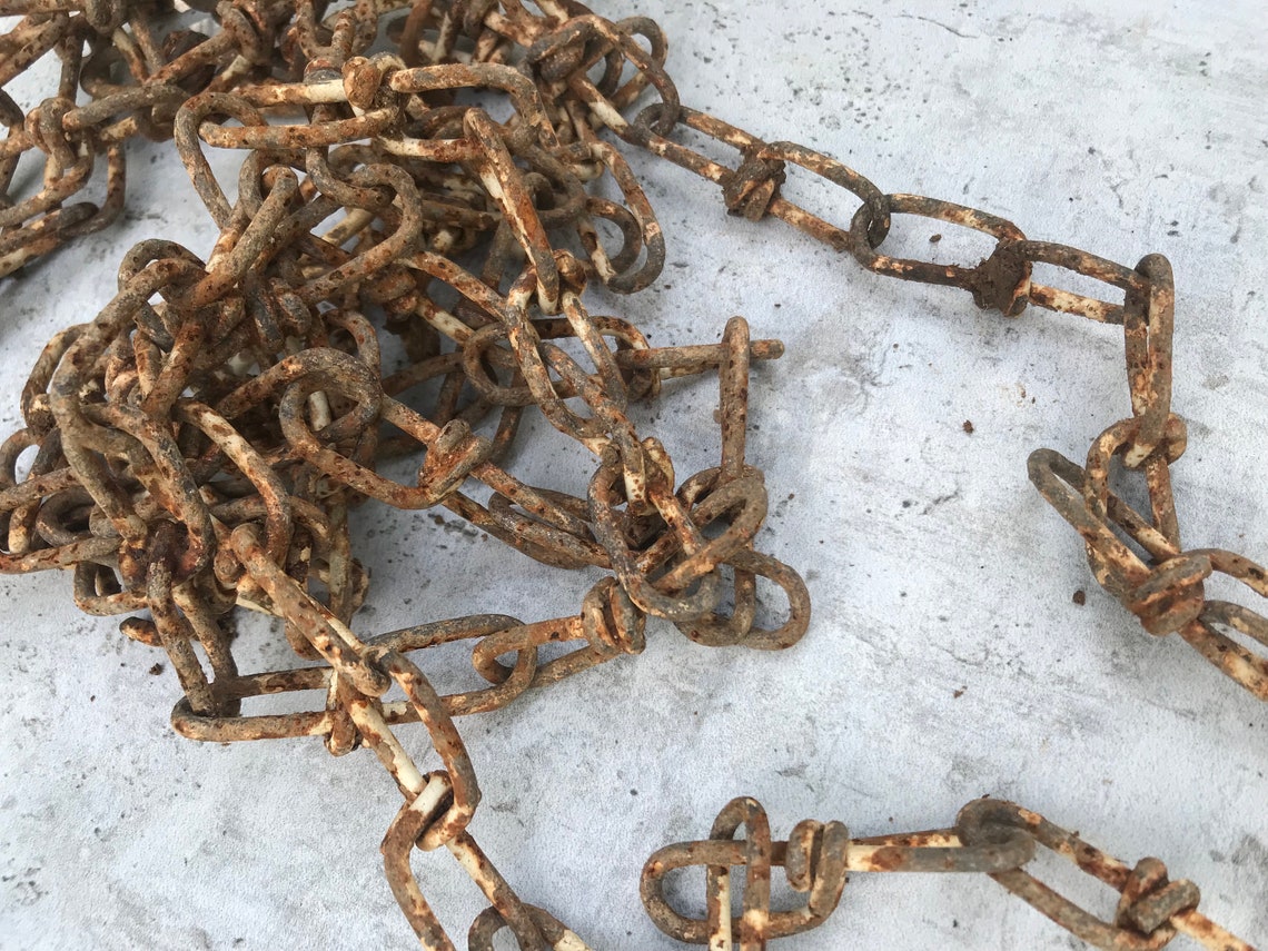 Vintage Rusty Chain 11 Foot Long Rusted Farm Chain Rusty Metal Outdoor ...