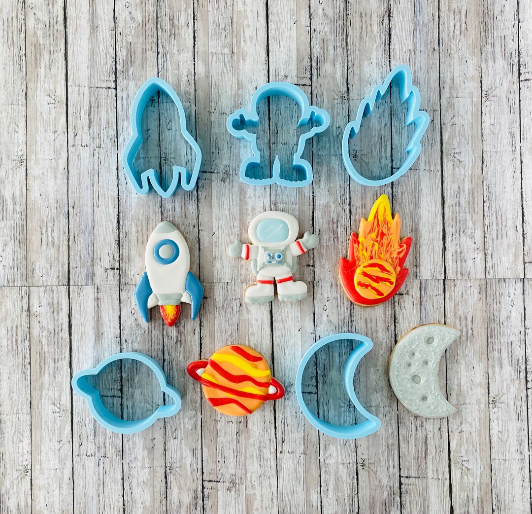 Space Cookie Cutter Set, Astronaut Cutter, Shooting Star Cutter, Planet ...