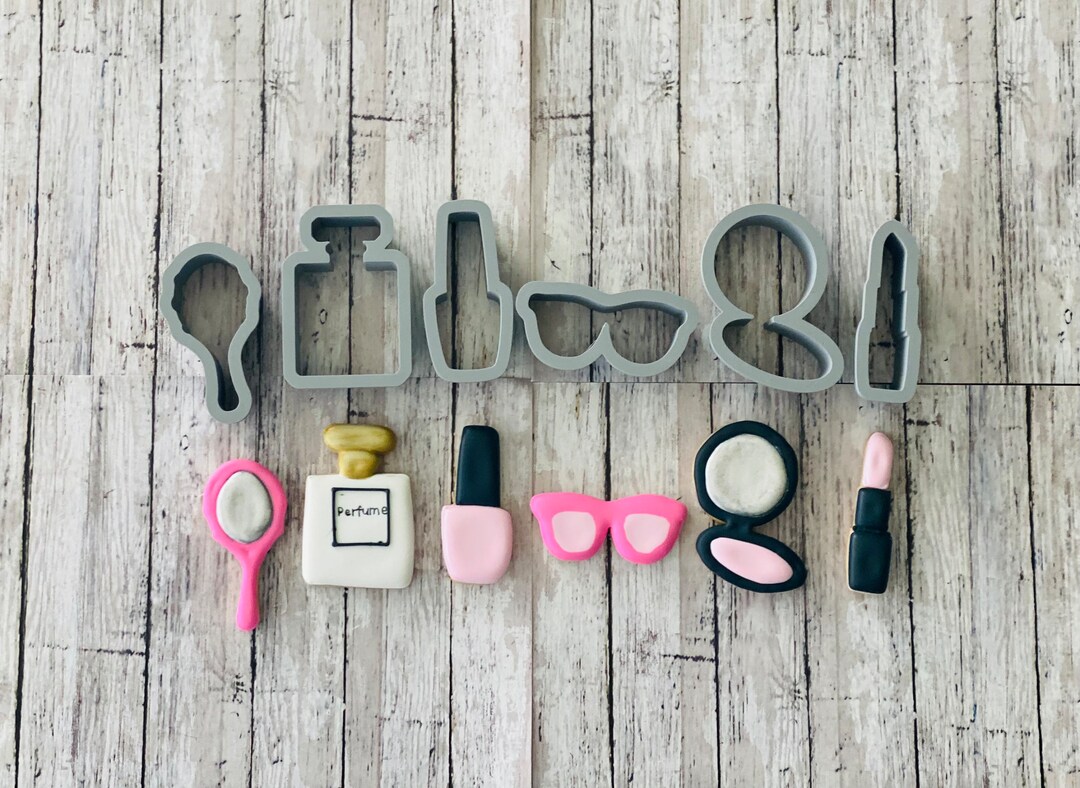 Makeup Set Minis, Make up Bag, Barbie Makeup, Barbie Cutters, Make up ...