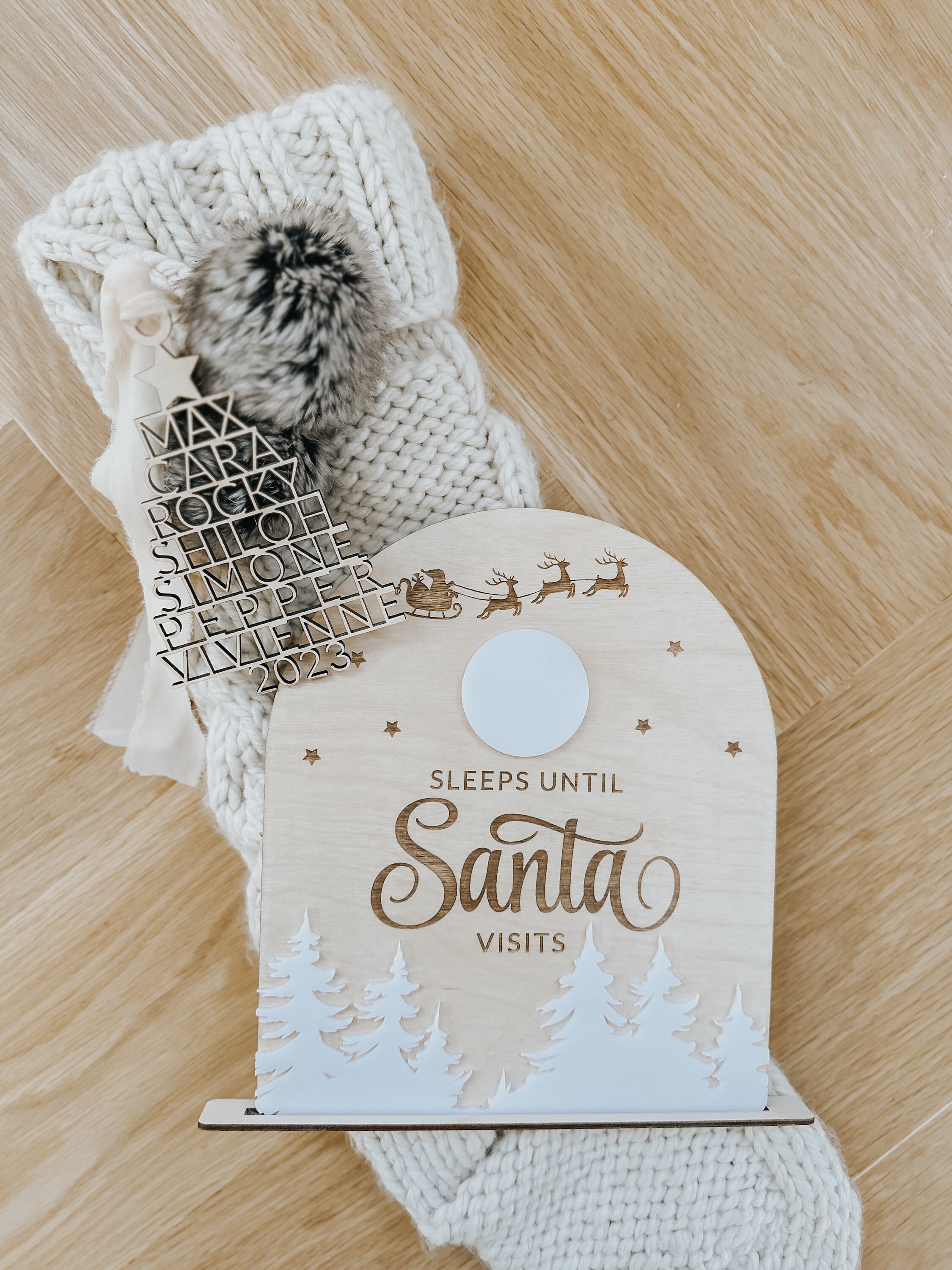 Christmas Countdown Sign, Santa Countdown Sign, Sleeps Until Santa ...