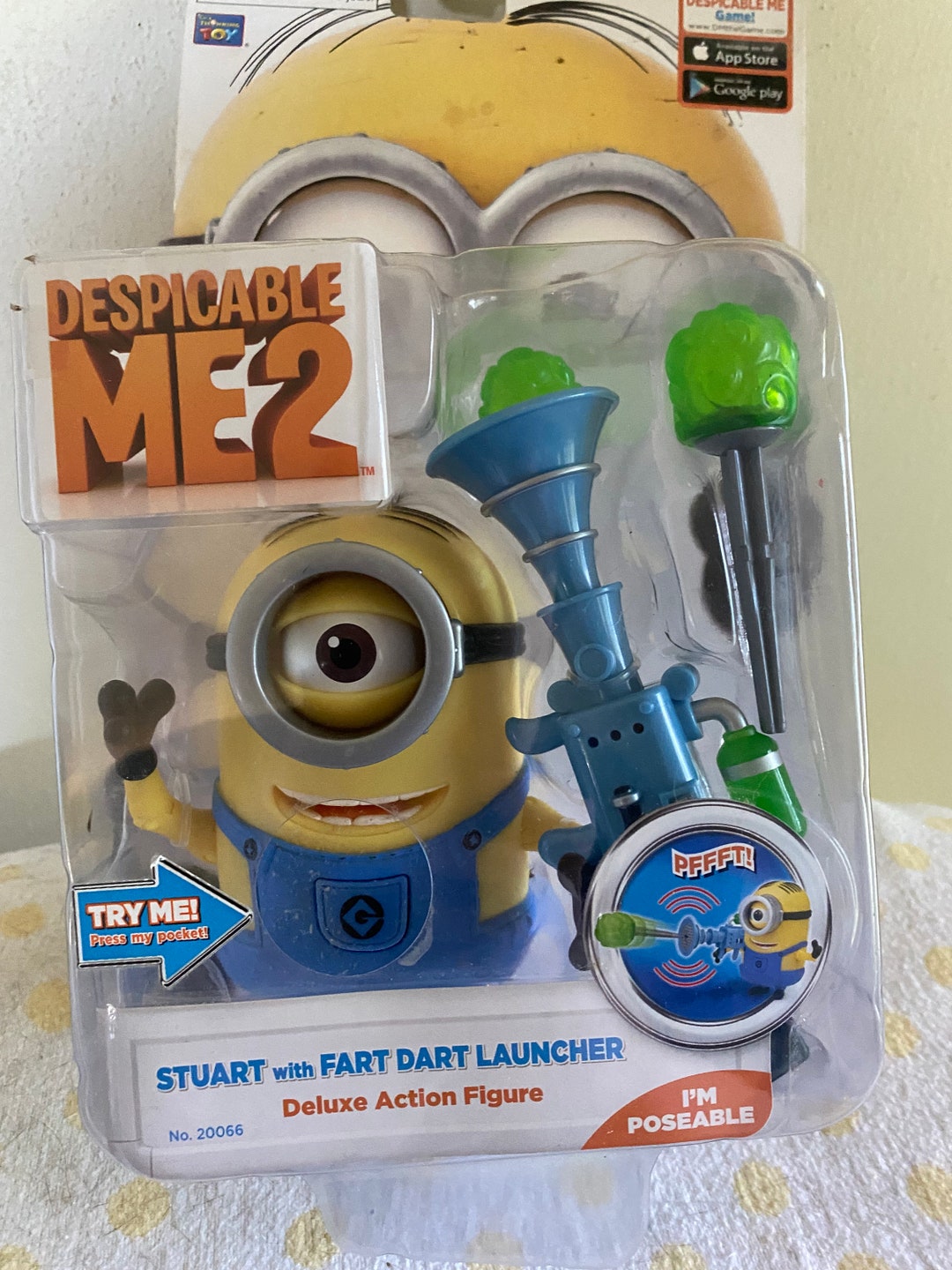 Despicable Me 2 Minion Stuart With Fart Dart Launcher - Etsy