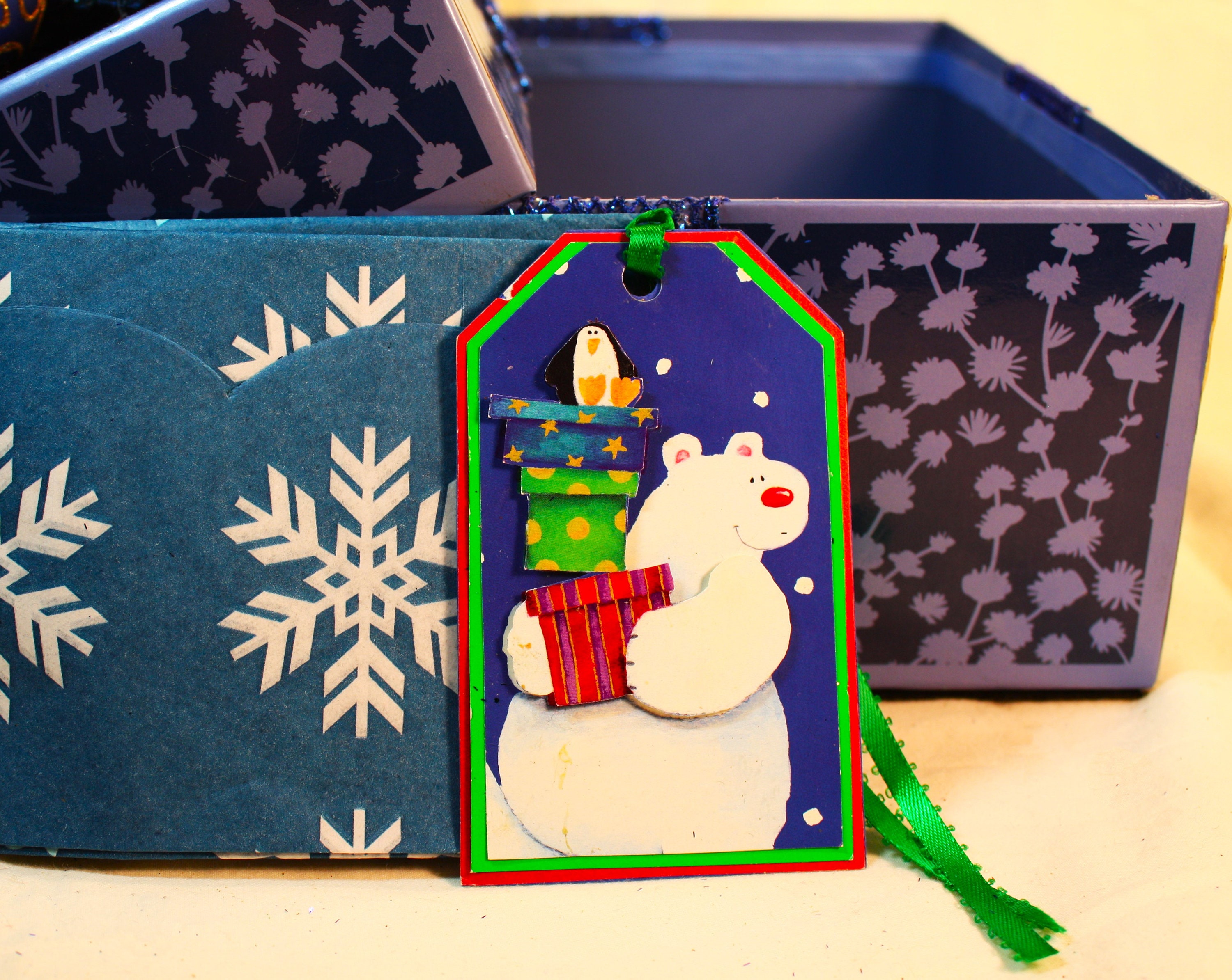 Decorative Christmas Gift Box Keepsake With Green Peacock - Etsy