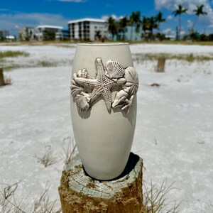 Beachy, Neutral Coastal Vase With Shells - Etsy