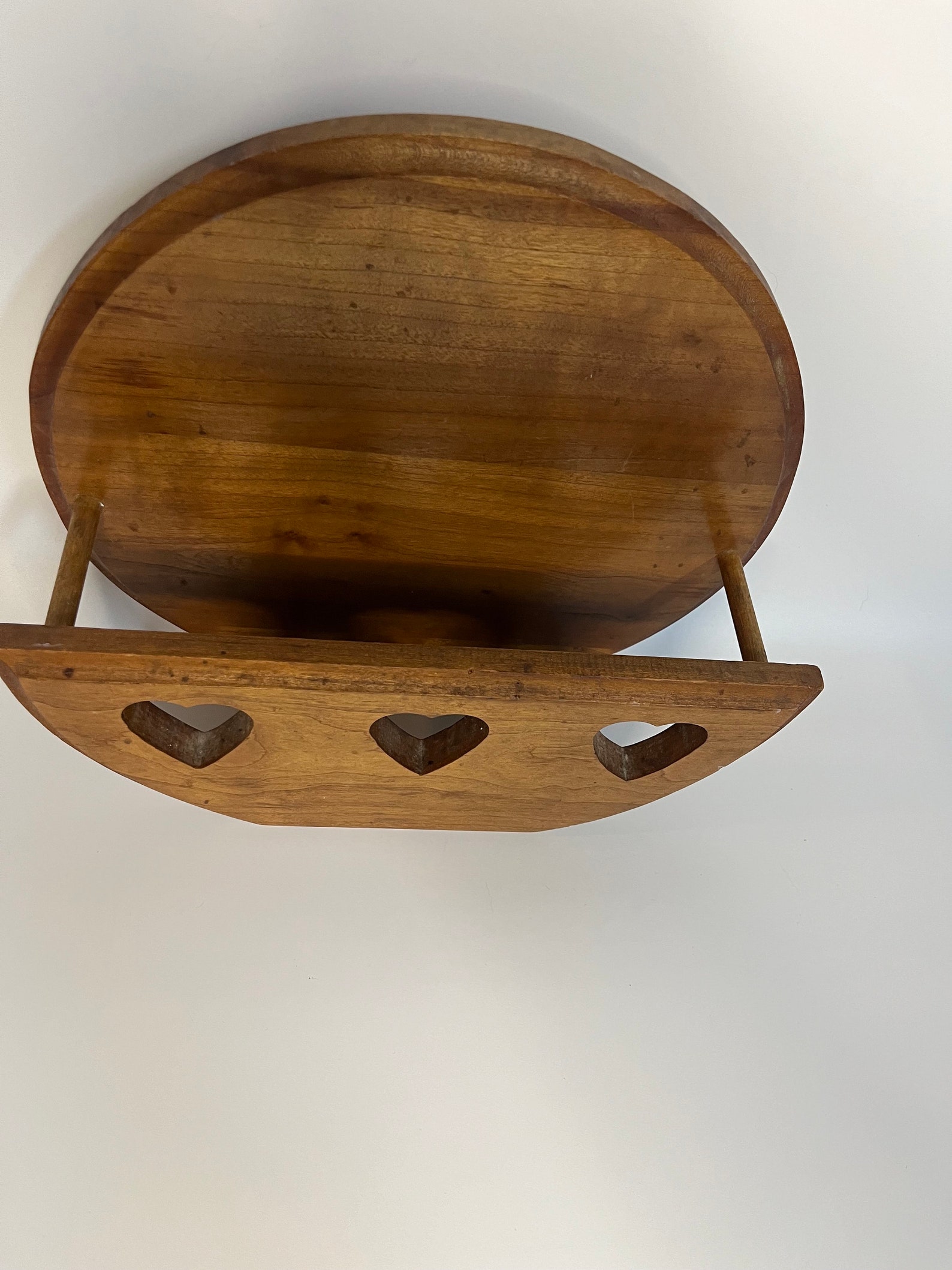 Vintage Country Style Paper Plate Holder With Heart Eyelet Openings ...