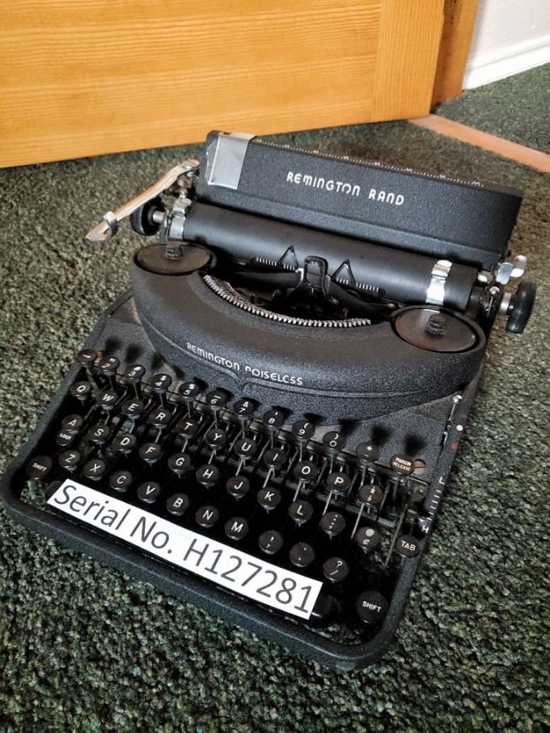 Vintage 1930's & 1940's Remington Noiseless Typewriters - Etsy