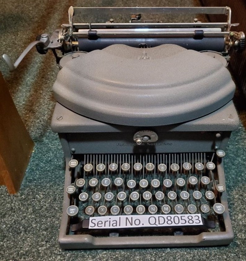 Vintage 1930's & 1940's Remington Noiseless Typewriters - Etsy