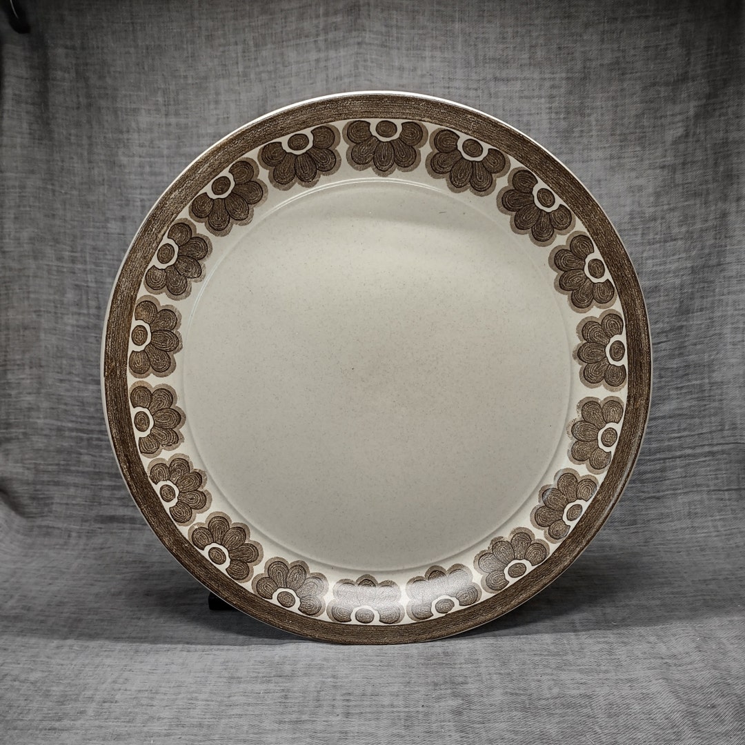 Doverstone Multiple Cake Plates Dessert Plates Flat Plates diameter 18. ...
