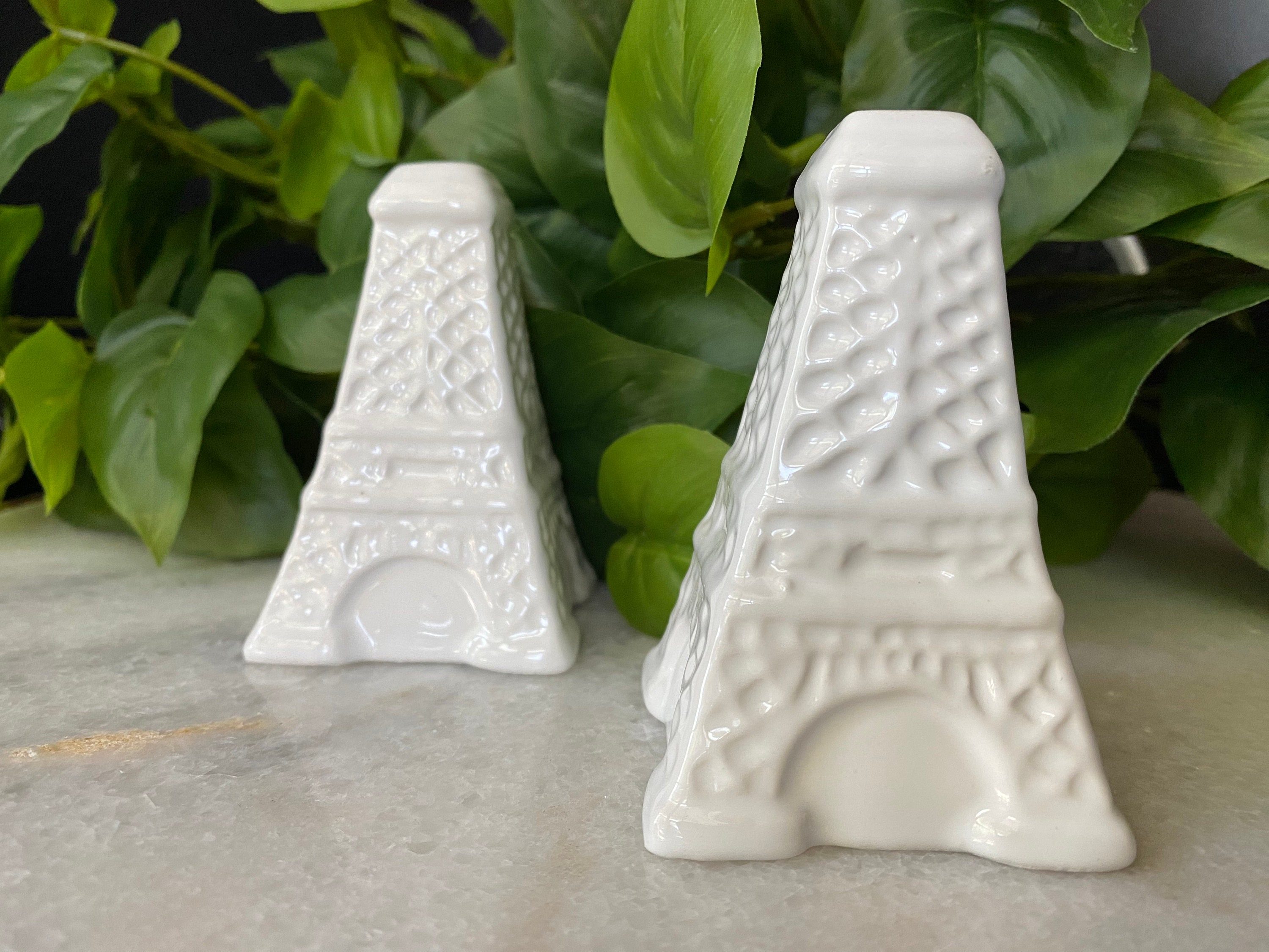 Eiffel Tower Salt and Pepper Shakers - Etsy