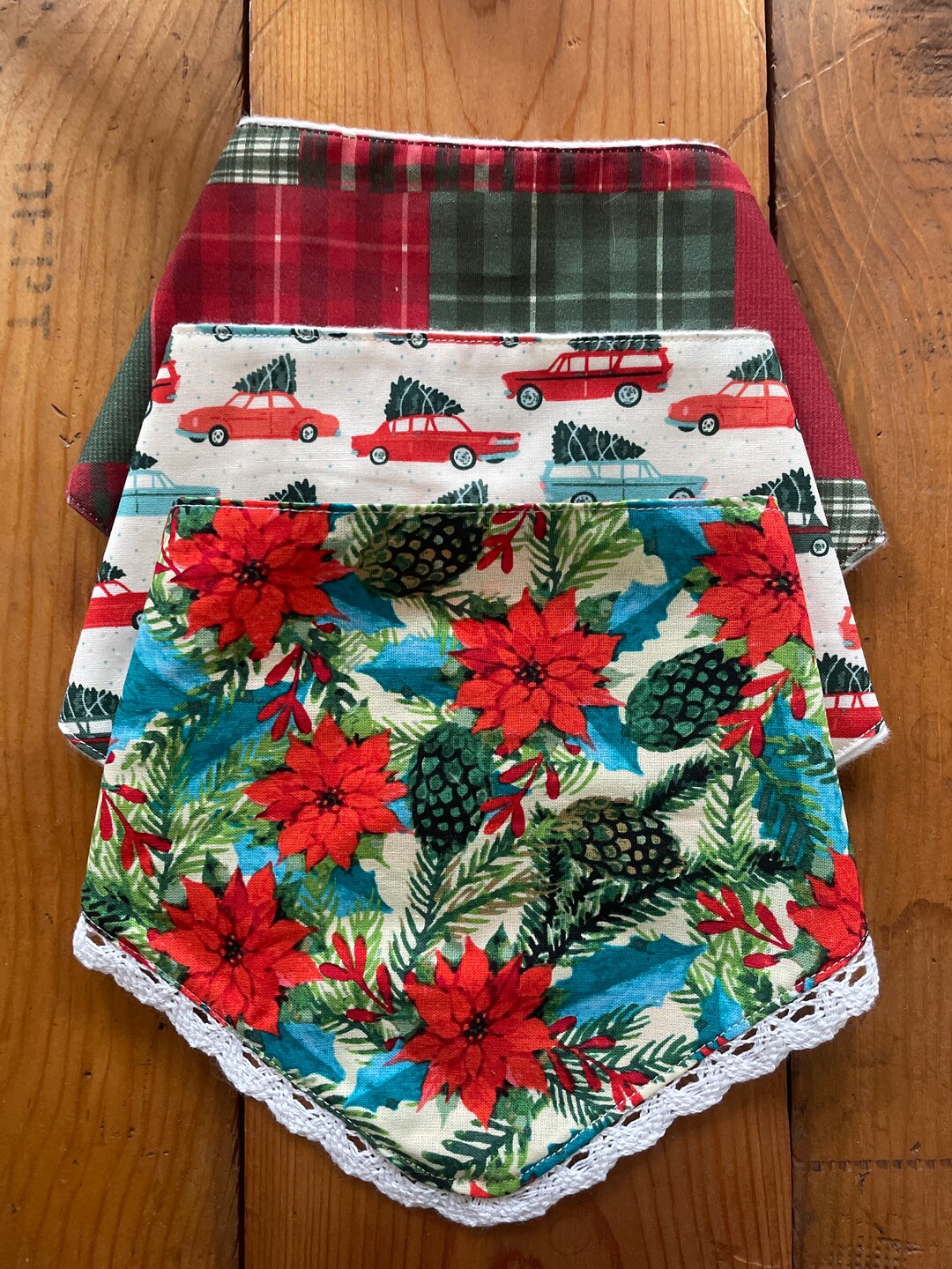 CHRISTMAS/HOLIDAY Drool Bibs! - Etsy UK