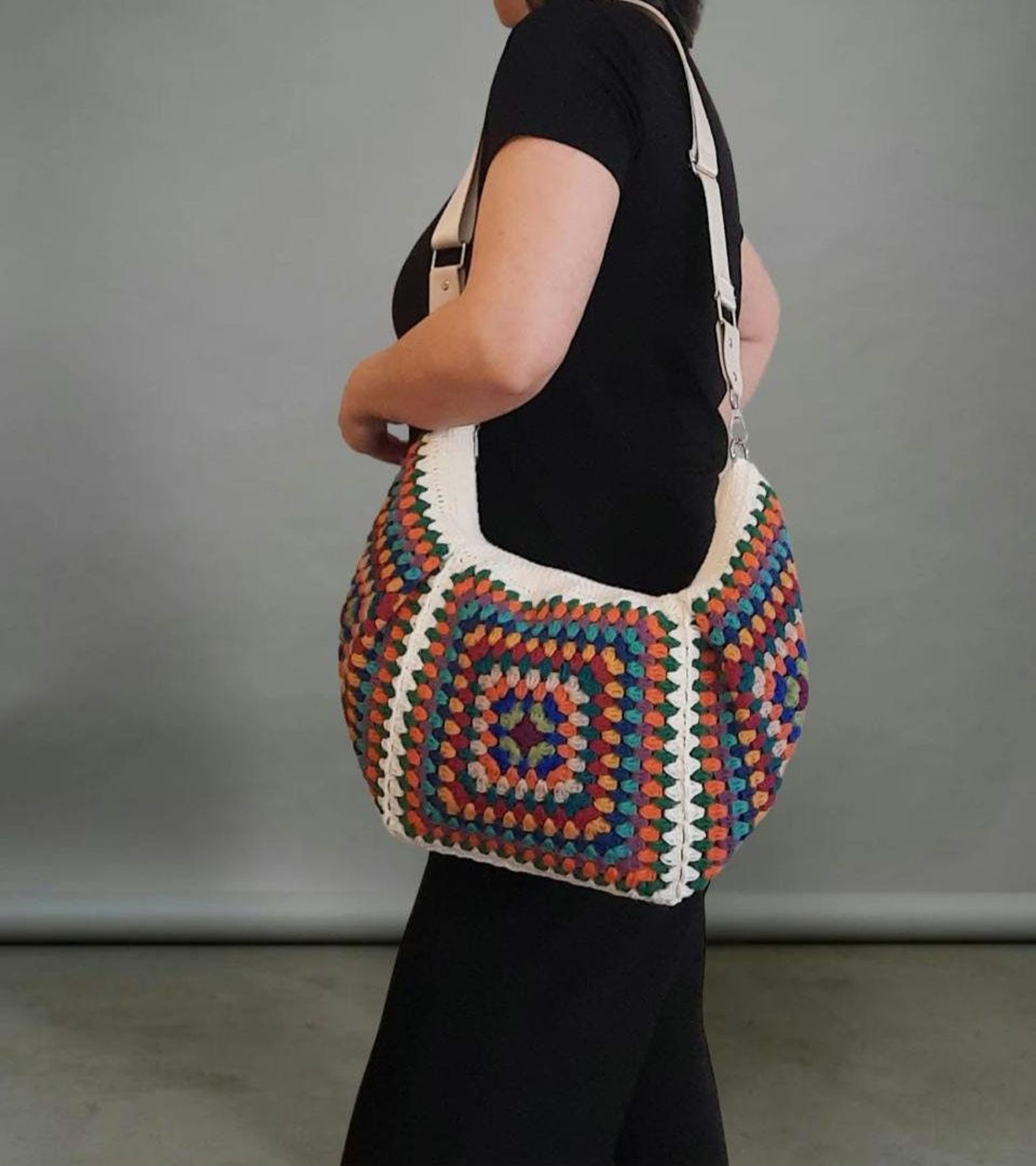 Crochet Granny Square Fanny Pack: Boho Chic Crossbody Bag - Etsy