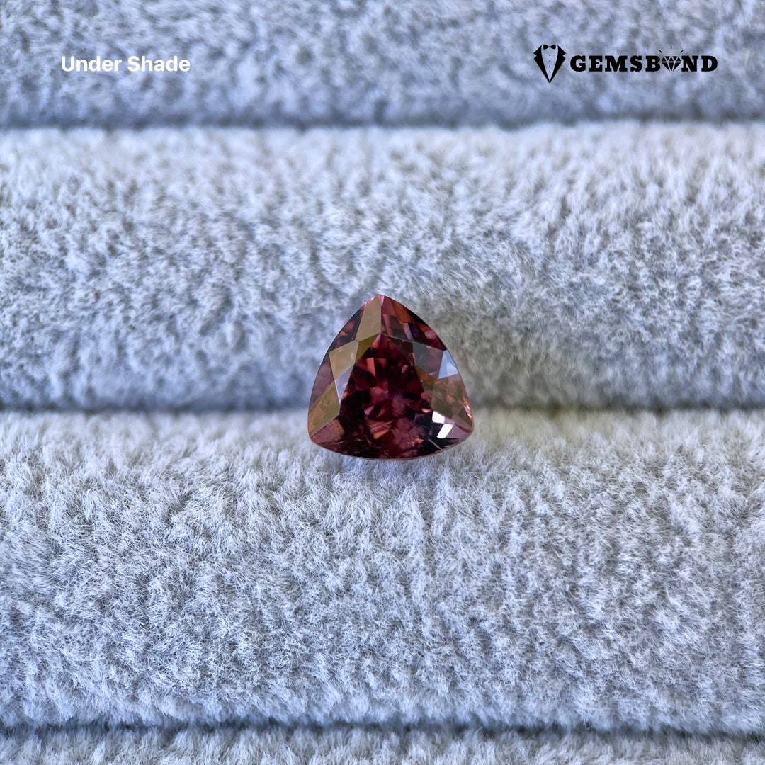 GIL Certified 3.64ct Pinkish Orange Color Change Malaya Garnet From ...