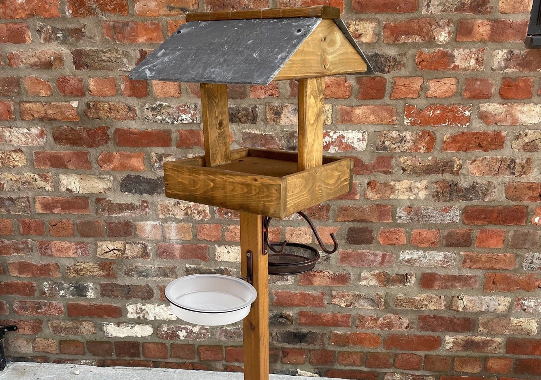 Bird Feeding Station Wooden Bird Table Slate Roof Wild Garden Bird Bath ...