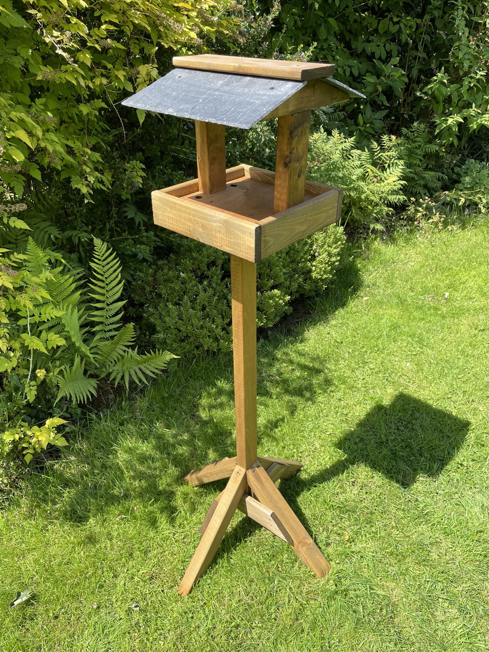 Wooden Bird Table Slate Roof Wild Garden Birds Feeding Station Feeder ...
