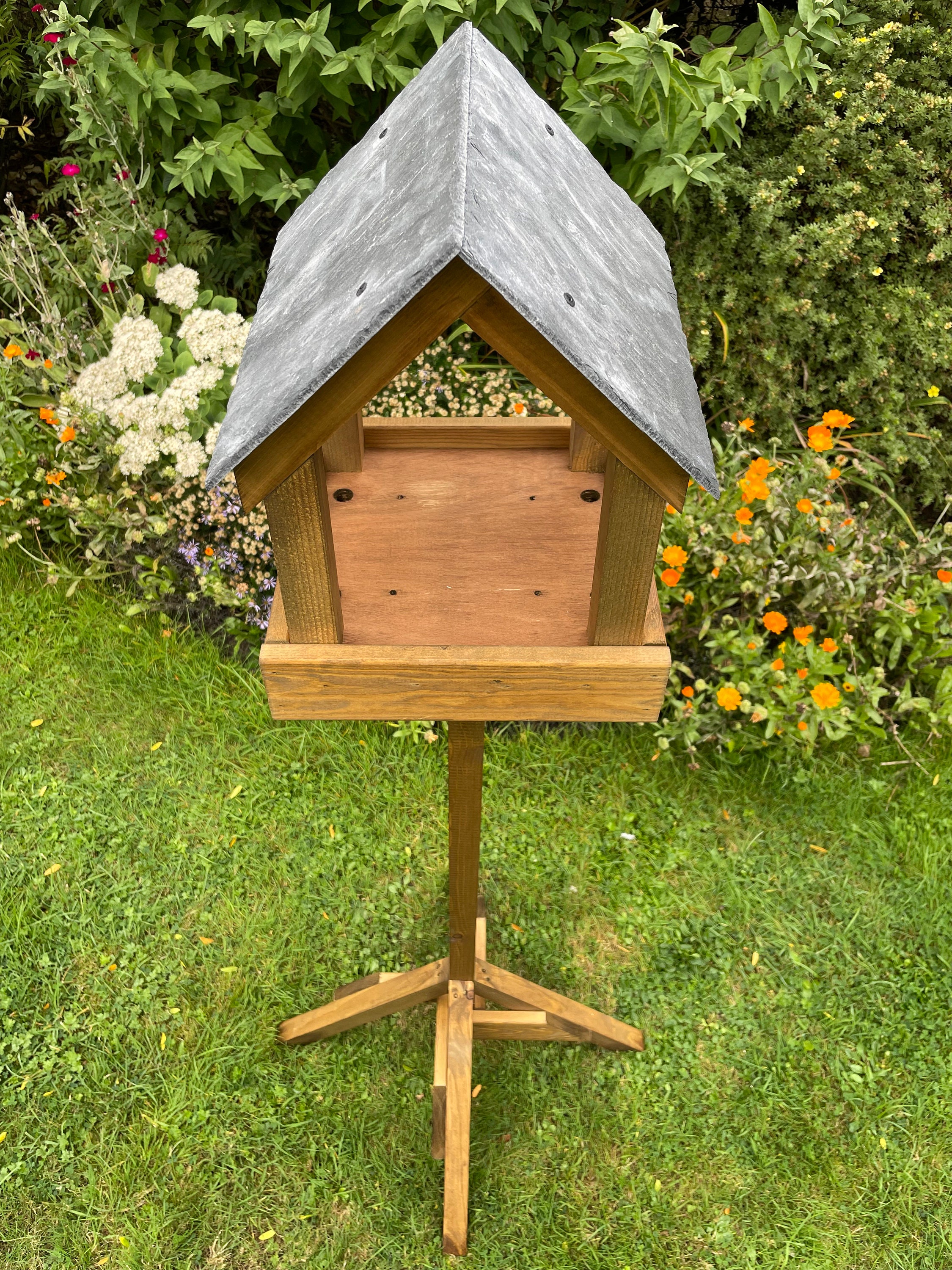 Wooden Bird Table Wild Garden Birds Feeder Free Standing Feeding ...