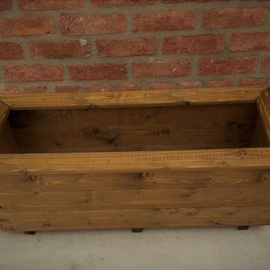 Wooden Garden Vegetable Tub Planter Trough Planter Rustic Pot Bed Box ...