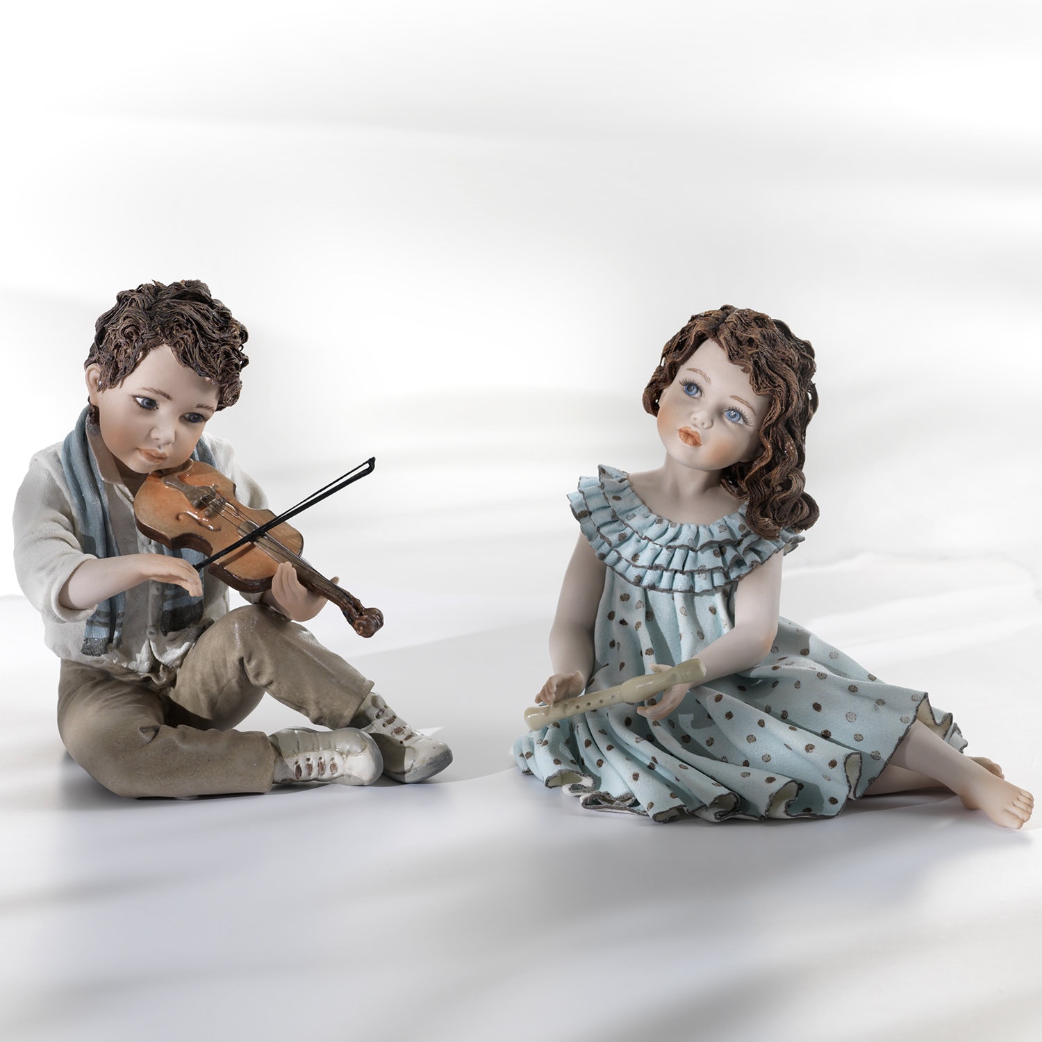 Piper Girl Figurine Handmade in Italy, Pamina Porcelain Statuette - Etsy