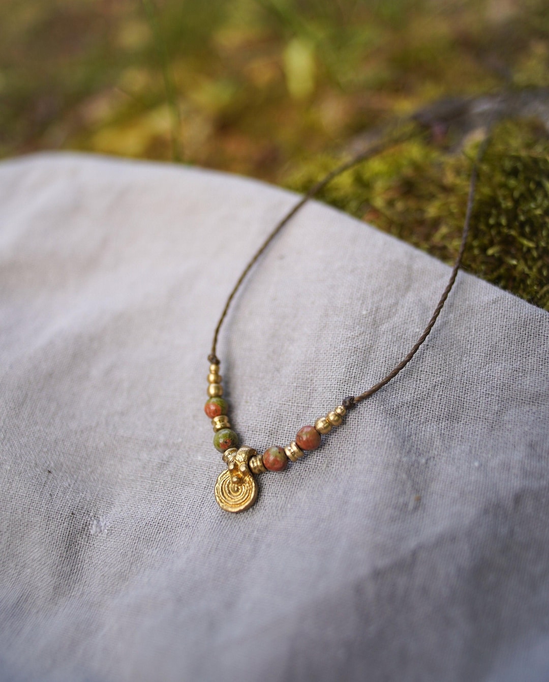 Kette "Morea" Makramee Boho Halskette Edelstein Messing Sonne Unisex ...