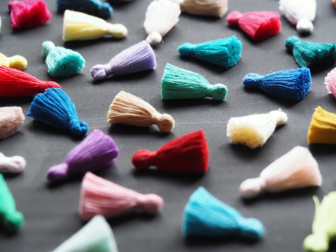 Mini Tassels for Craft Making 200 Pieces Mixed Coloured 3cm Pure Cotton ...