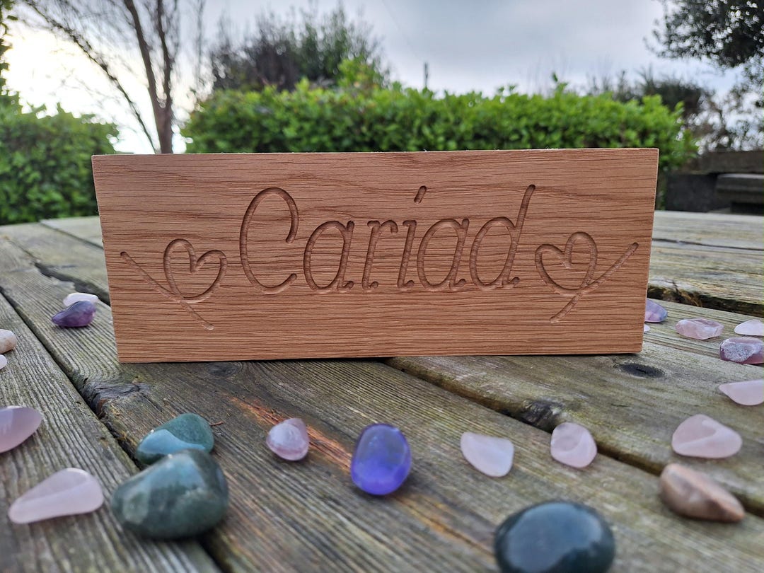 Oak Welsh CARIAD Sign for Your Valentine, Home Decor Oak CARIAD Sign ...
