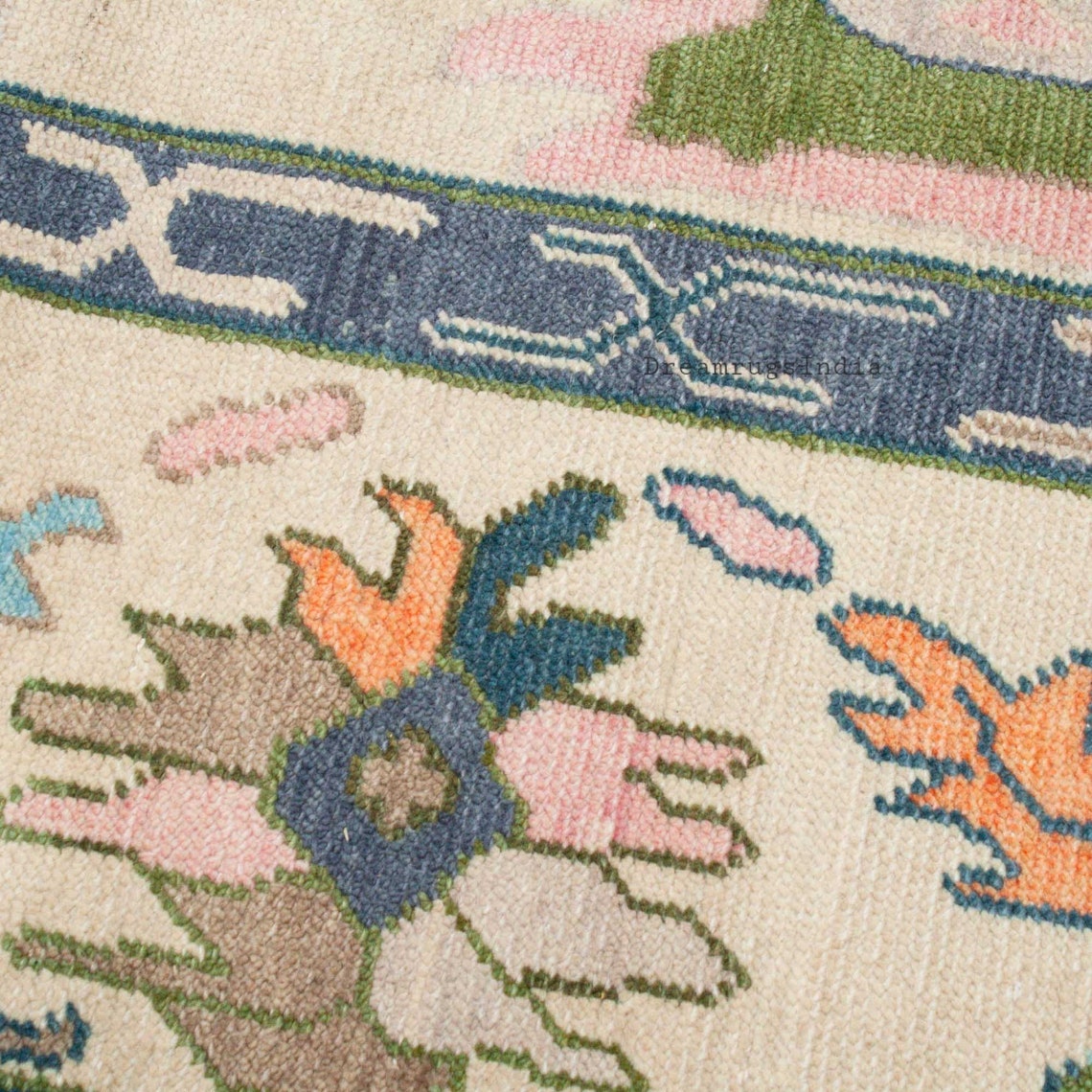 Elegant Rug in Ivory Background With Multicolor Accent Oushak Modern ...