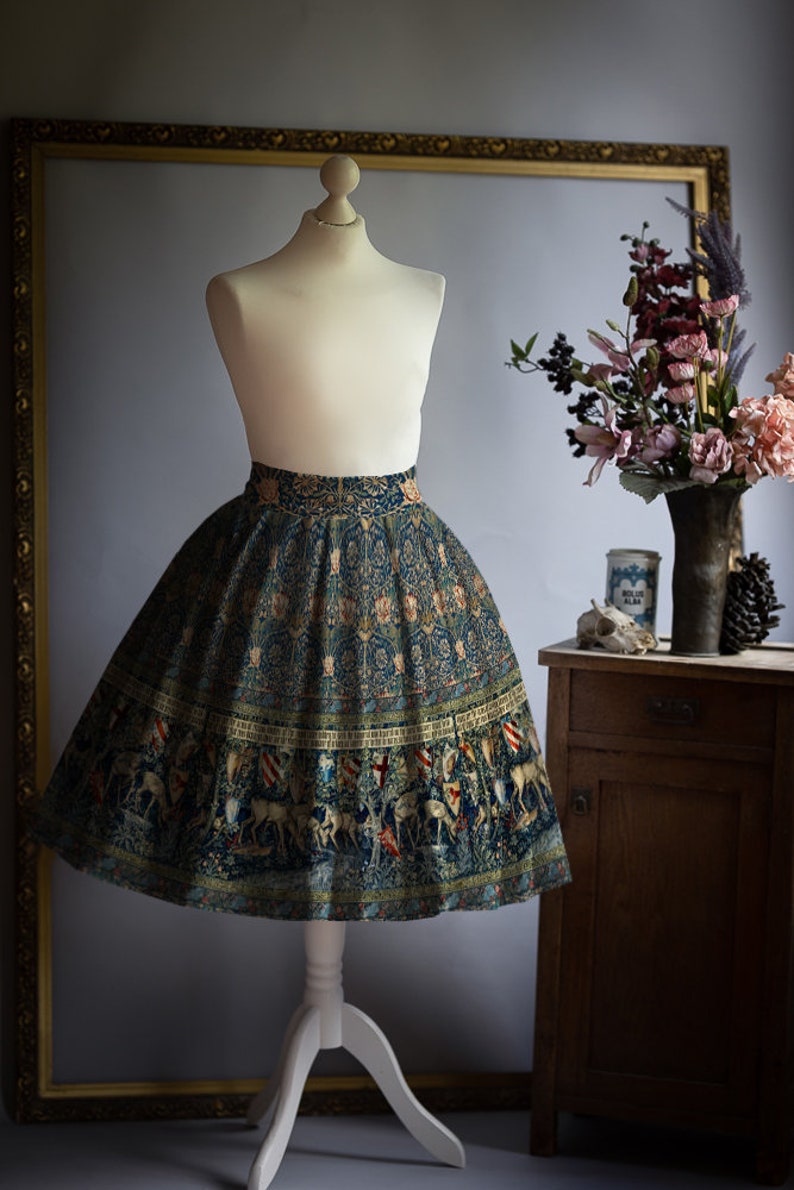 Skirt 'knights of the Round Table’ / 100%cotton / Plus Size - Etsy