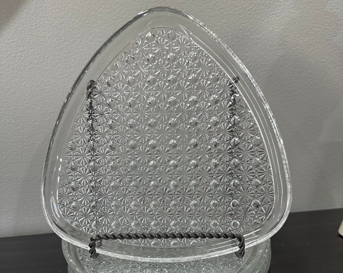 Vintage Set of Indiana Glass Triangle Shaped Luncheon Plates - Etsy
