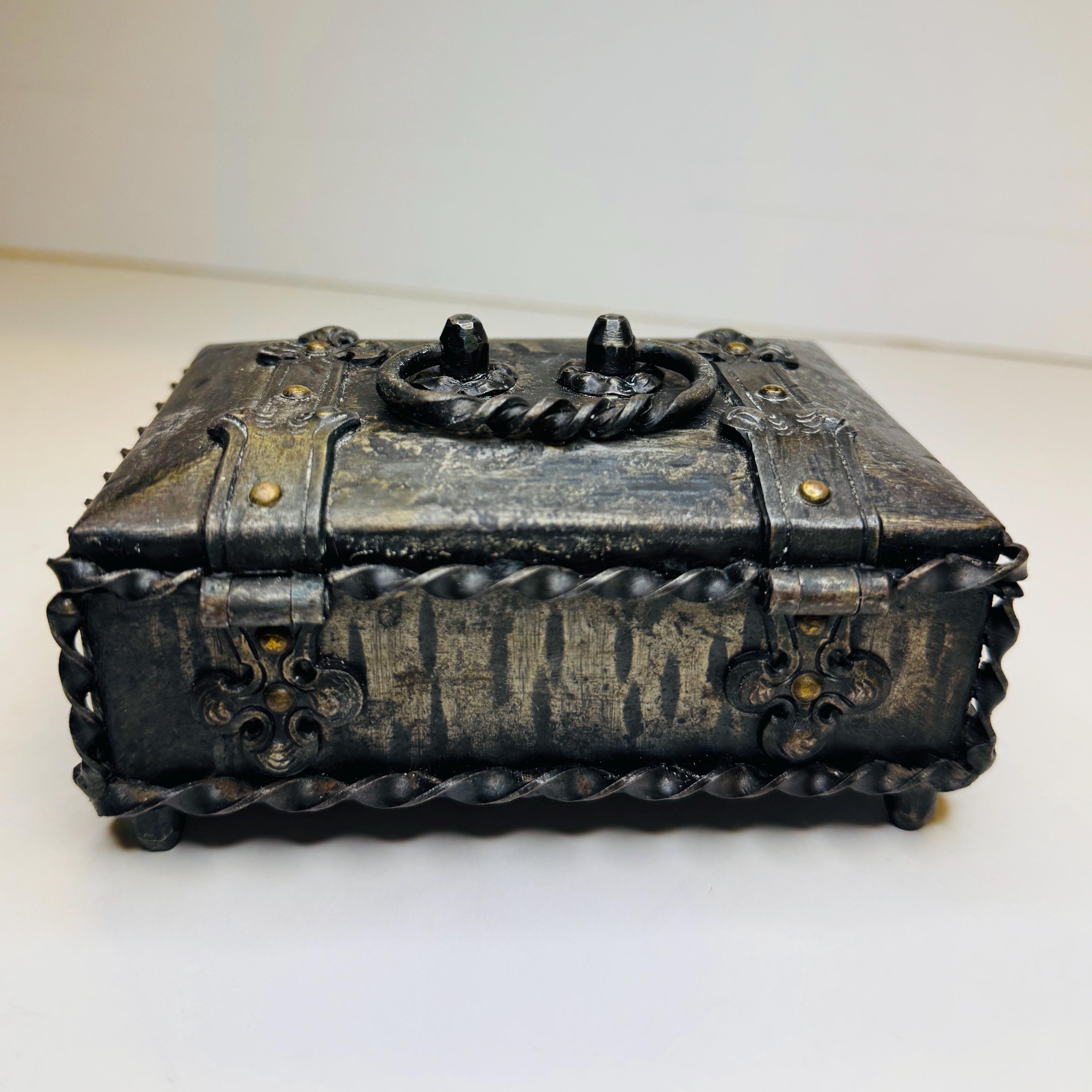 Vintage Antique Jewelry Box Metal Handcrafted Very Old Jewellery ...