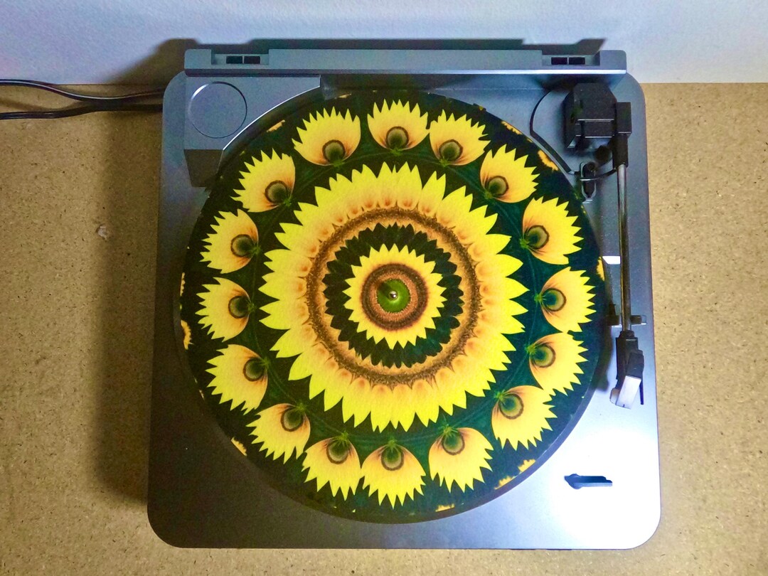Custom Vinyl Record Player 12” Slipmat DJ Pad “psychedelic Yellow ...