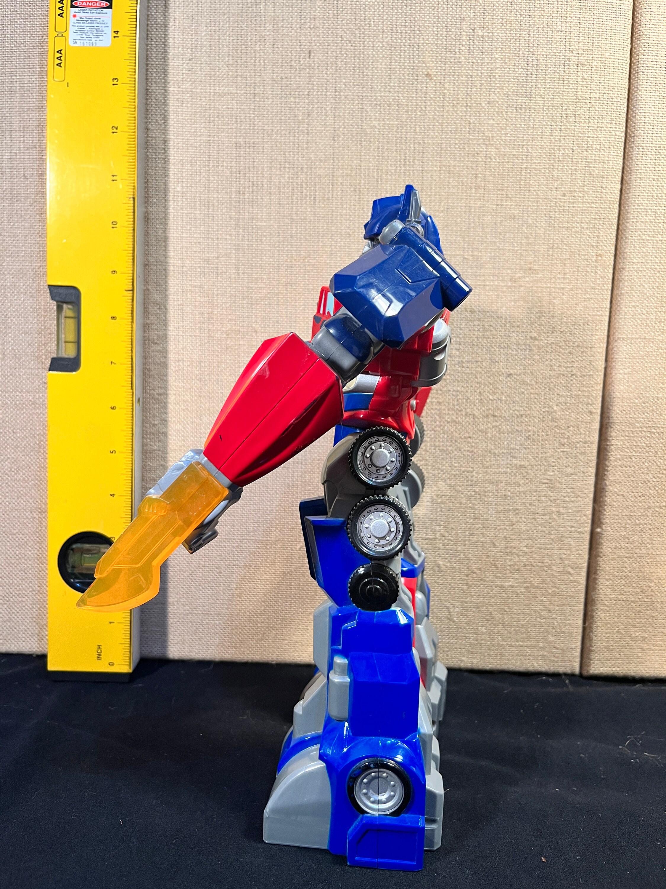 Transformers 12 Optimus Prime Power Bots Talking Light up Figure Hasbro ...