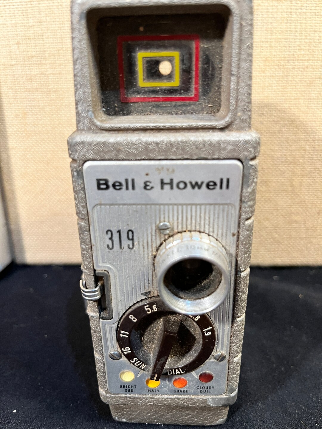 8MM Movie Camera Bell & Howell Sunometer 319 (vintage/art Deco) - Etsy