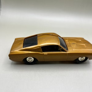 1966 Eldon Electric Race Track Eldon Shelby Mustang 350 (gold) 1/32 ...