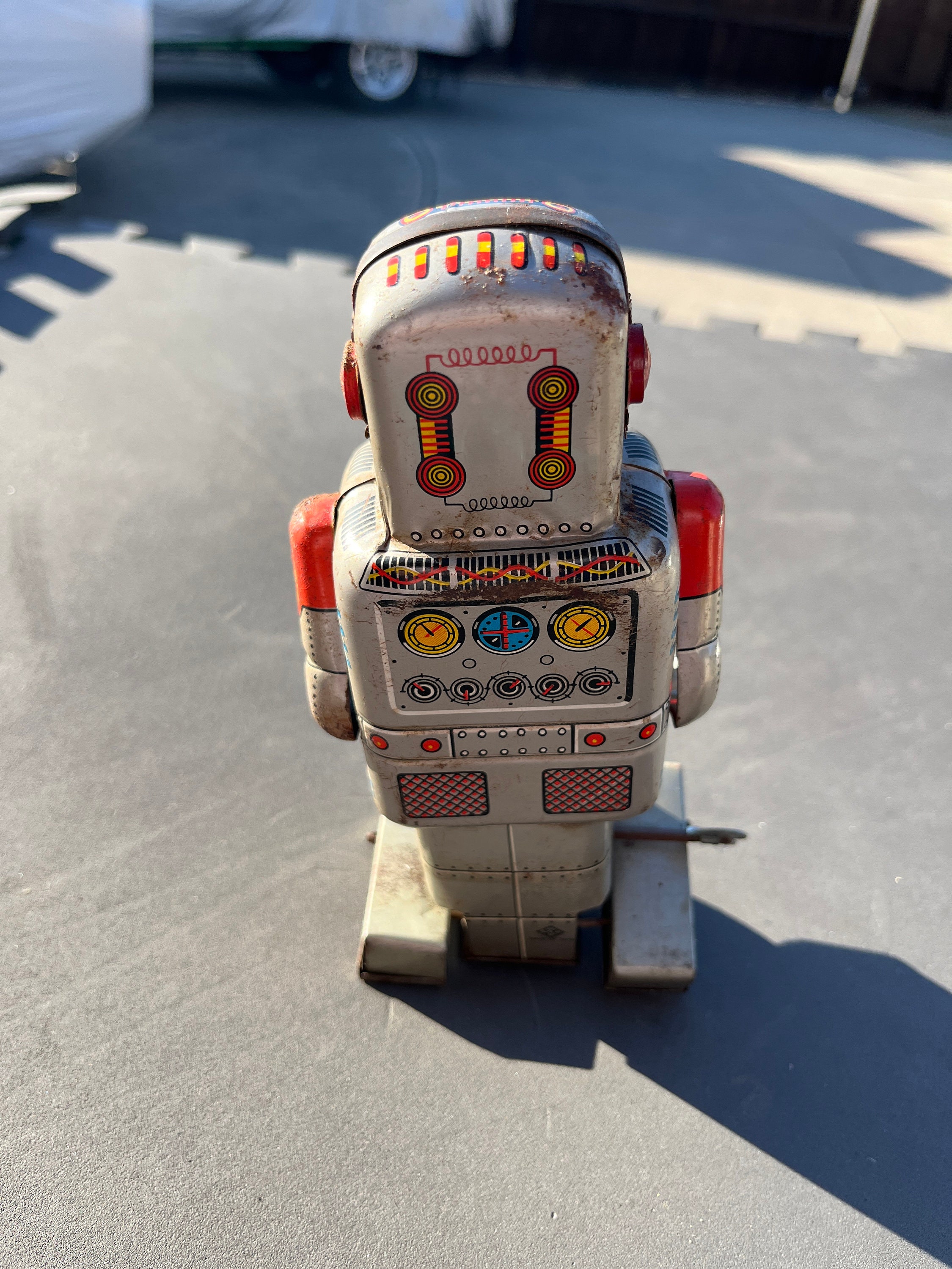 Japan Wind-up Robot With Spark Tin Toy 1960s - Etsy